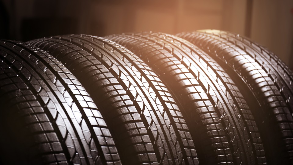 Tyre Fitting | Tyre repair near me | Bosch Car Service