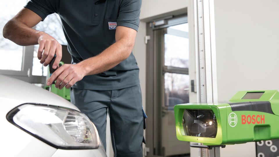 Headlight Adjustment | Car Light Test | Bosch Car Service